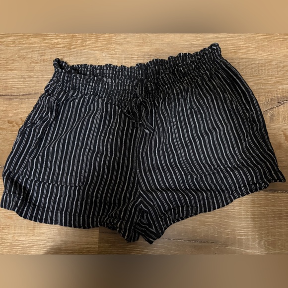 Time and Tru | Shorts | Time And Tru Black And White Striped Women ...